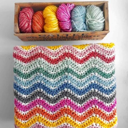 Easy Ripple Afghan Pattern - Crochet Easy