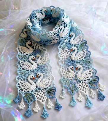 Beautiful Crochet Swan Scarf - Crochet Easy